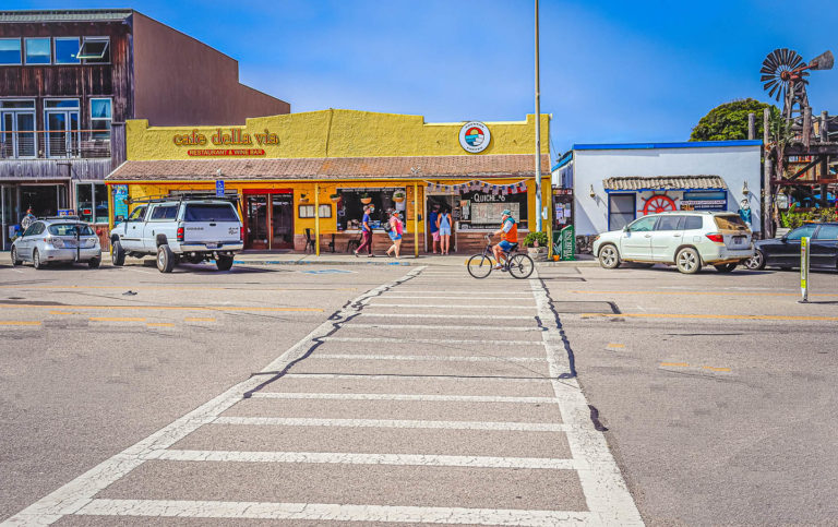 Best Places to Eat on Highway 1 - Highway 1 Road Trip